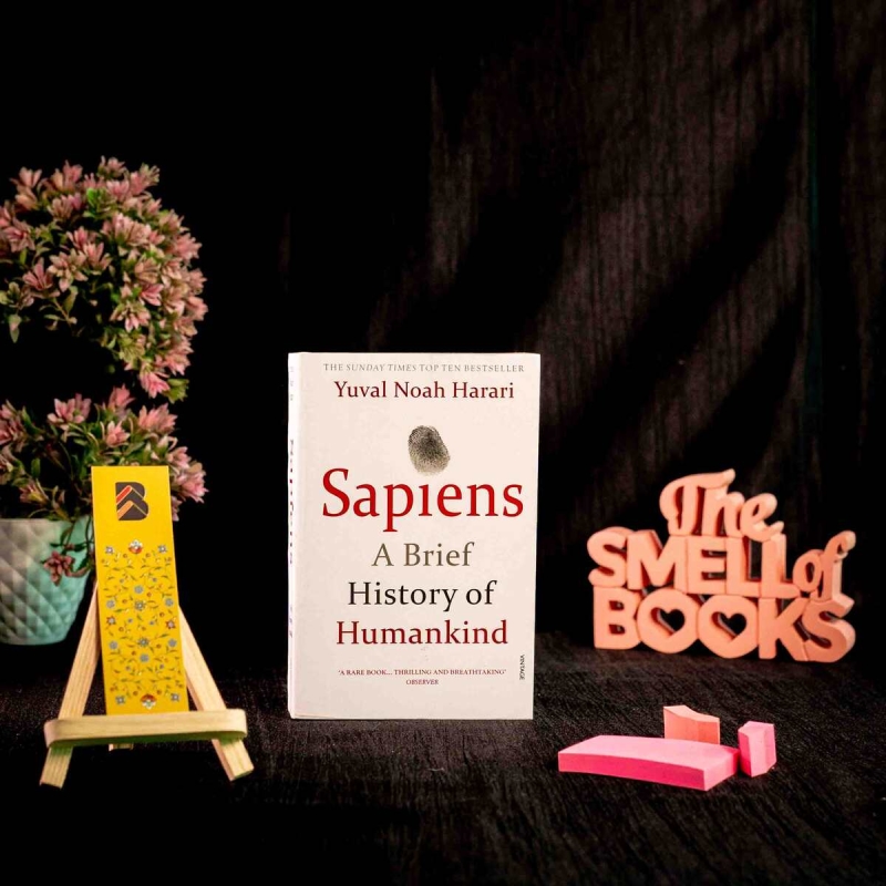 Buy Sapiens: A Brief History Of Humankind by Yuval Noah Harari Online ...